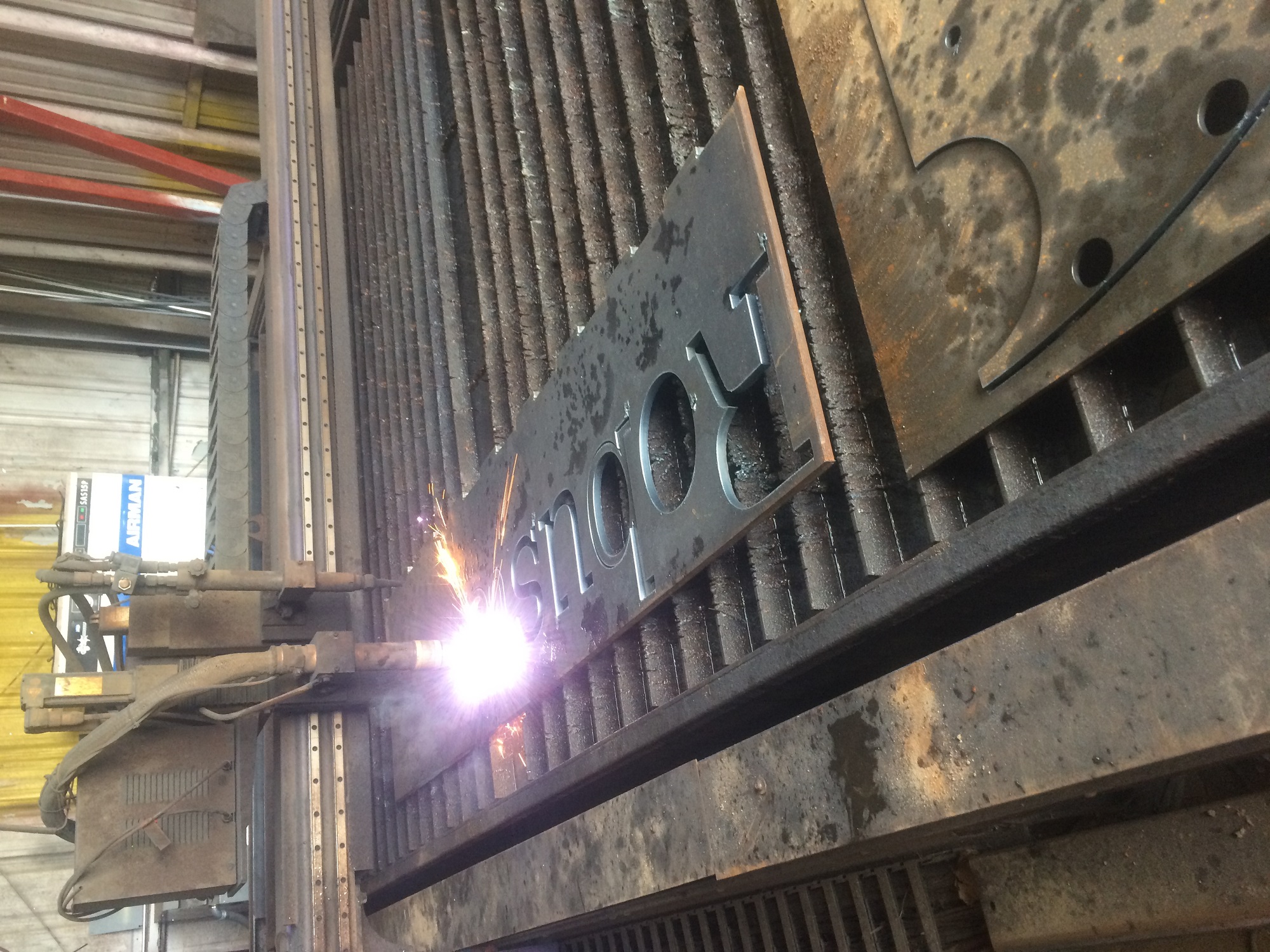 Robustae – Construction – Outwerk Sculptures